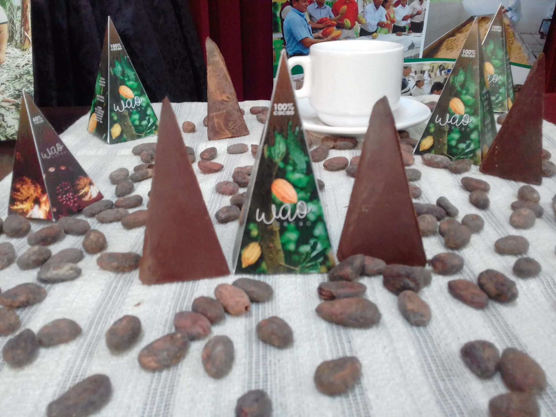 Ya se encuentra a la venta WAO, el chocolate piurano 100% orgánico ...