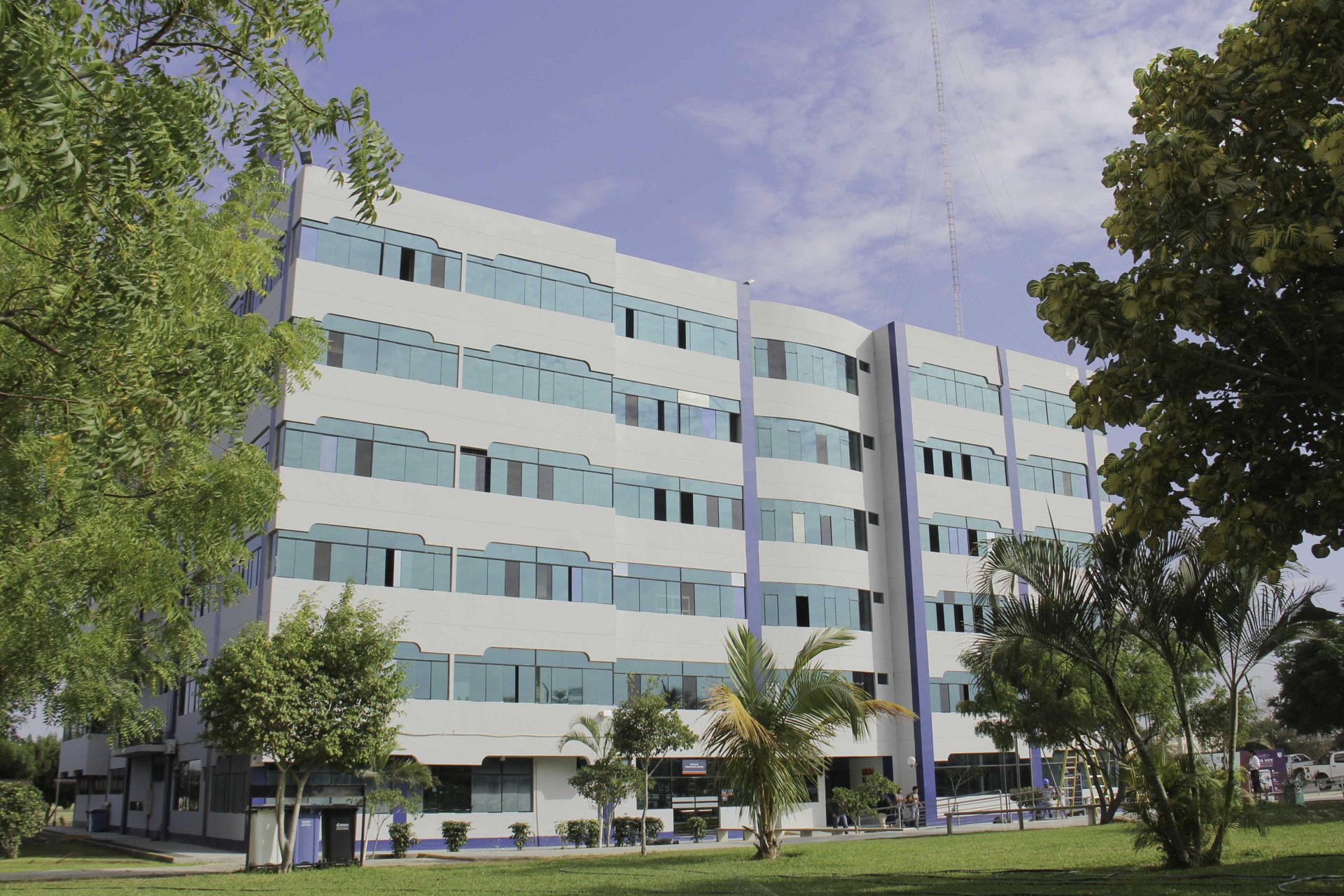 UCV obtiene licenciamiento de SUNEDU para sus 12 campus a nivel ...