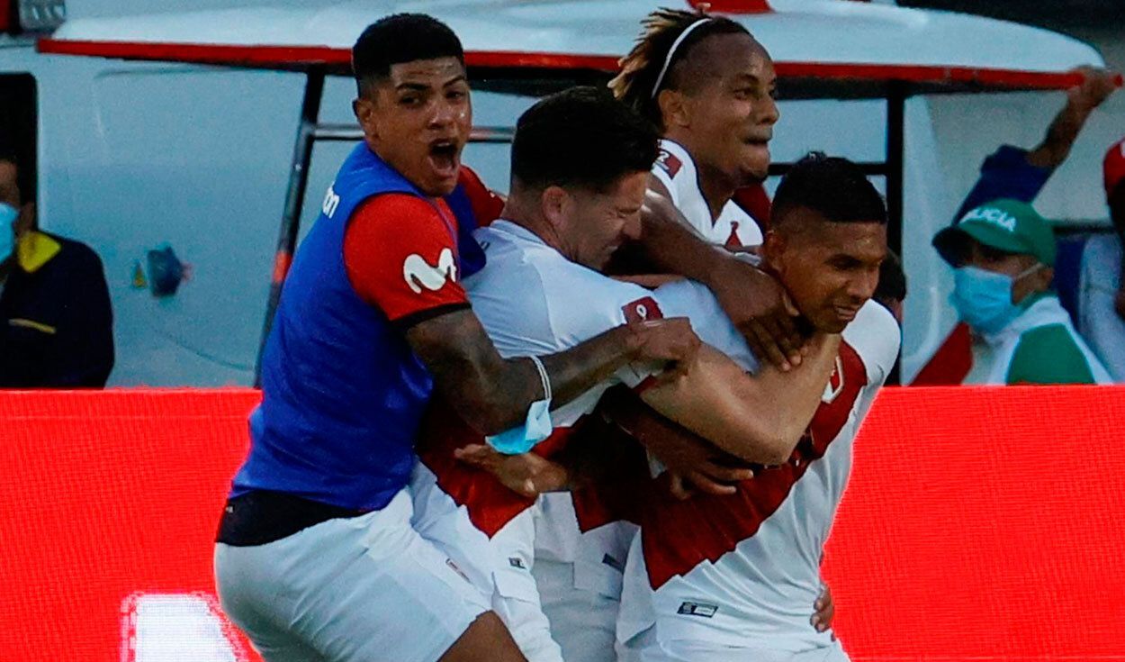 ¡Estamos cuartos! Perú consiguió un gran triunfo por 1-0 en ...