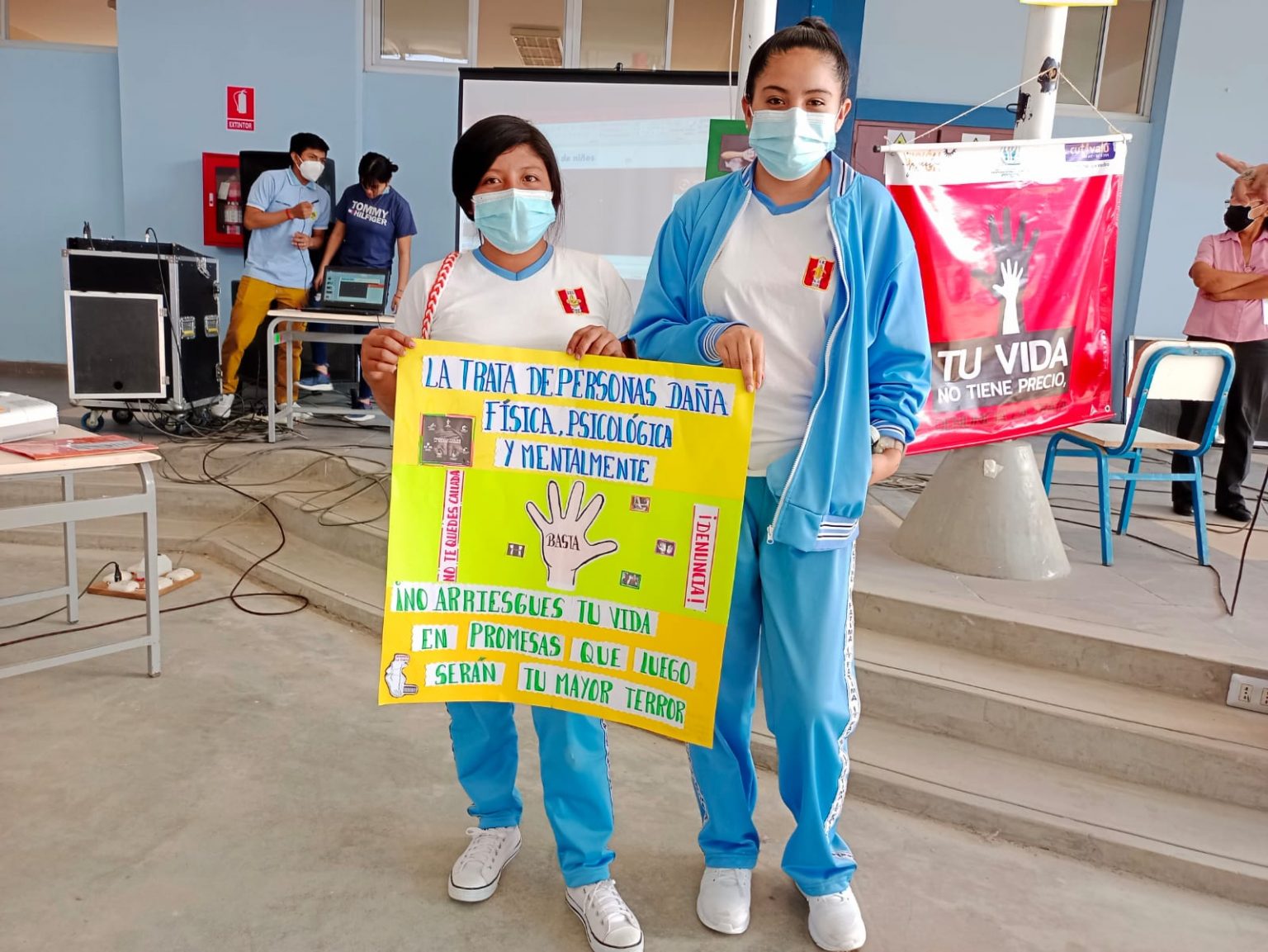 Escolares Participan De Concurso De Carteles Para Prevenir La Trata De Personas